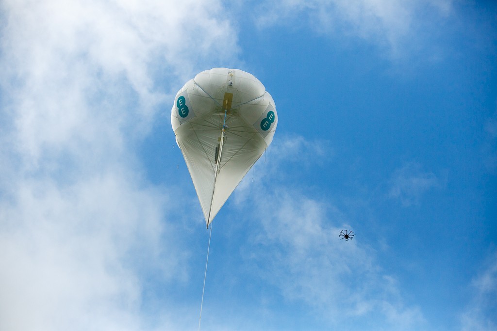 EE balloon drones to deliver 4G mobile network across UK - Tech Monitor
